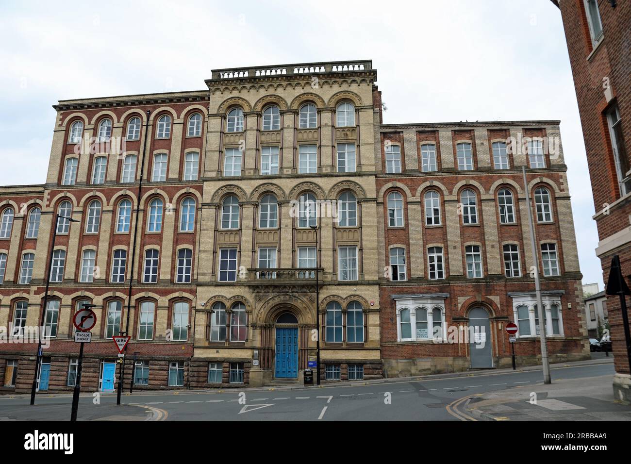 Historical clothing factory hi-res stock photography and images - Alamy