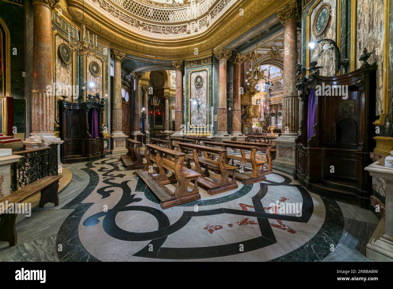 Side chapel, Basilica Santuario della Consolata, also Basilica di Santa ...