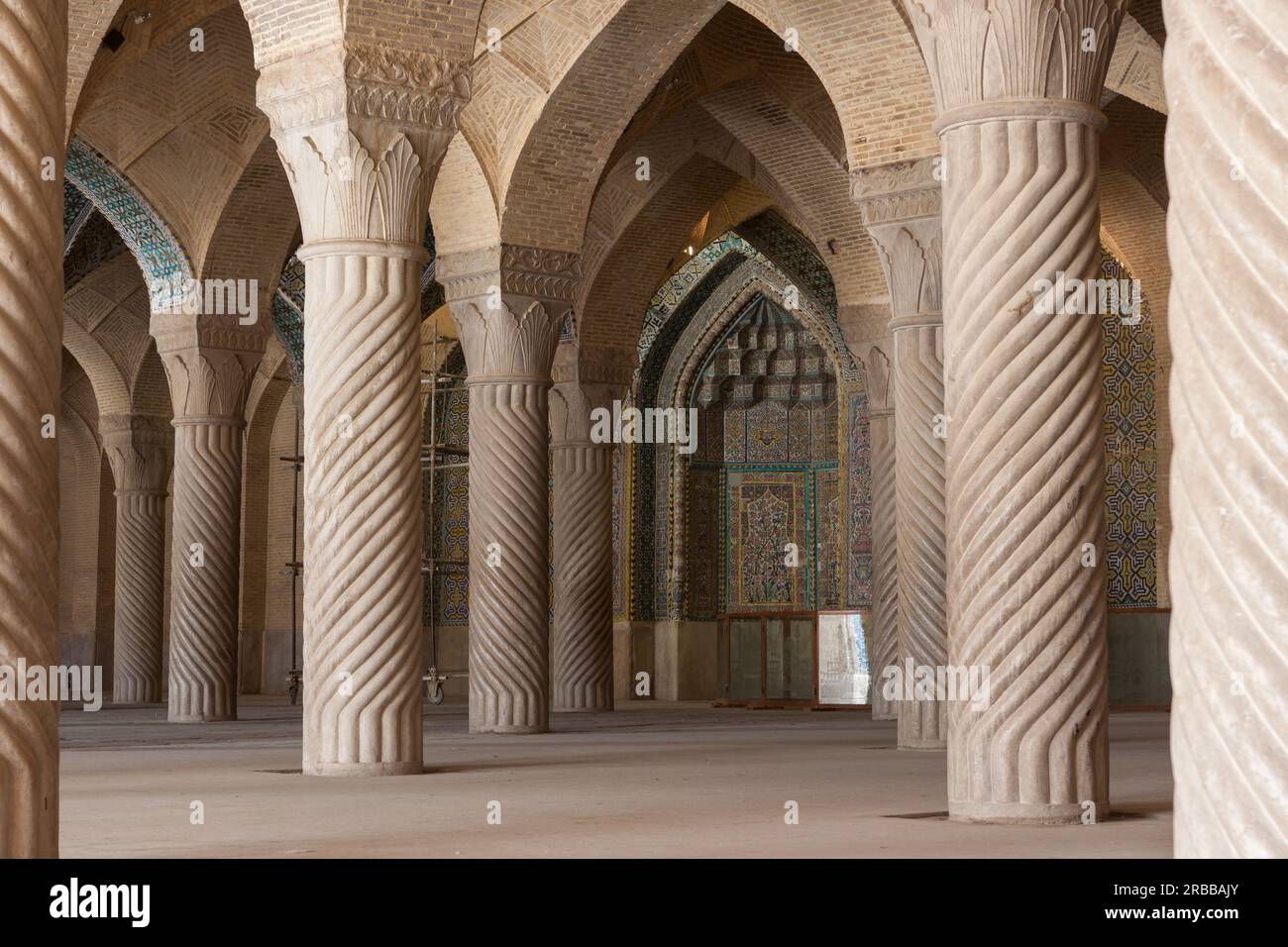 Nasir al mulk mosque entrance hi-res stock photography and images - Alamy