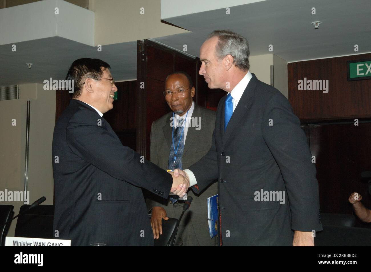 Highlight views from the Group on Earth Observations (GEO) Ministerial ...