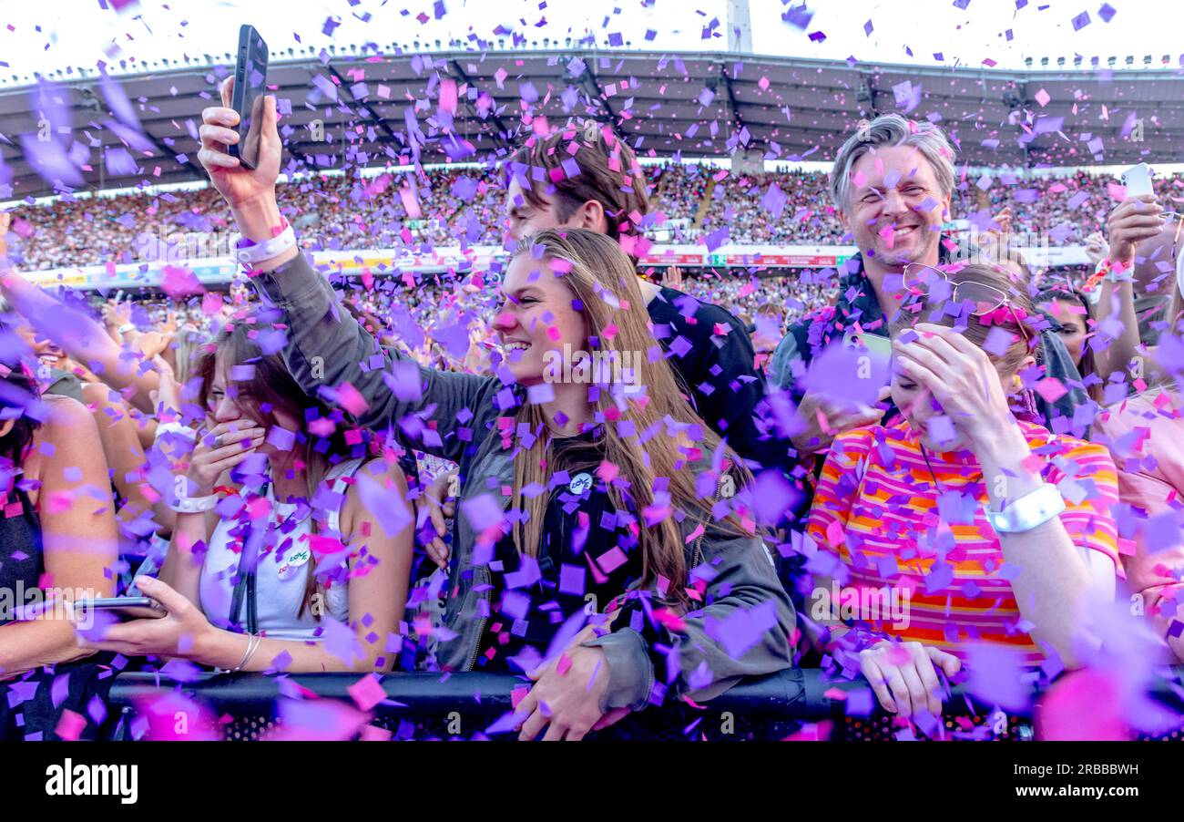 Coldplay chris martin ullevi hi-res stock photography and images - Alamy