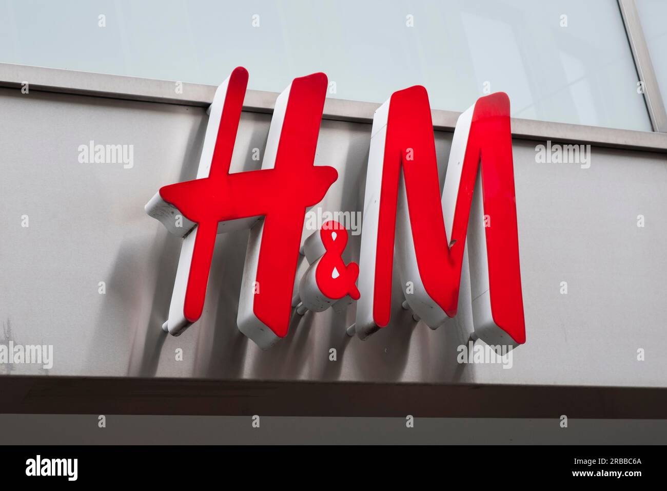 M building logo hi-res stock photography and images - Alamy