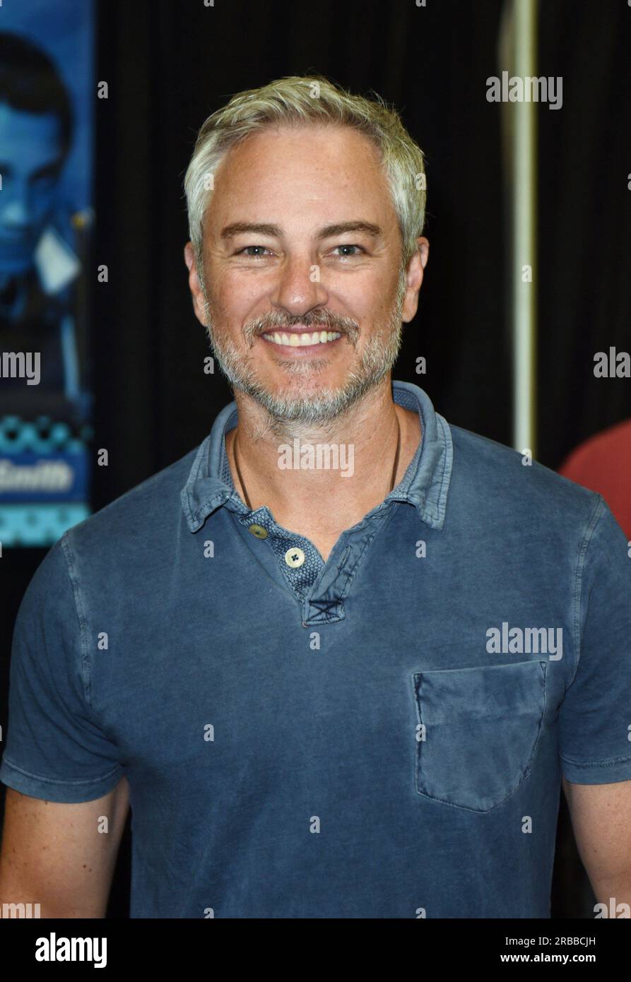 Knoxville, TN, USA. 8th July, 2023. Kerr Smith at a public appearance for Fanboy Expo Knoxville ...