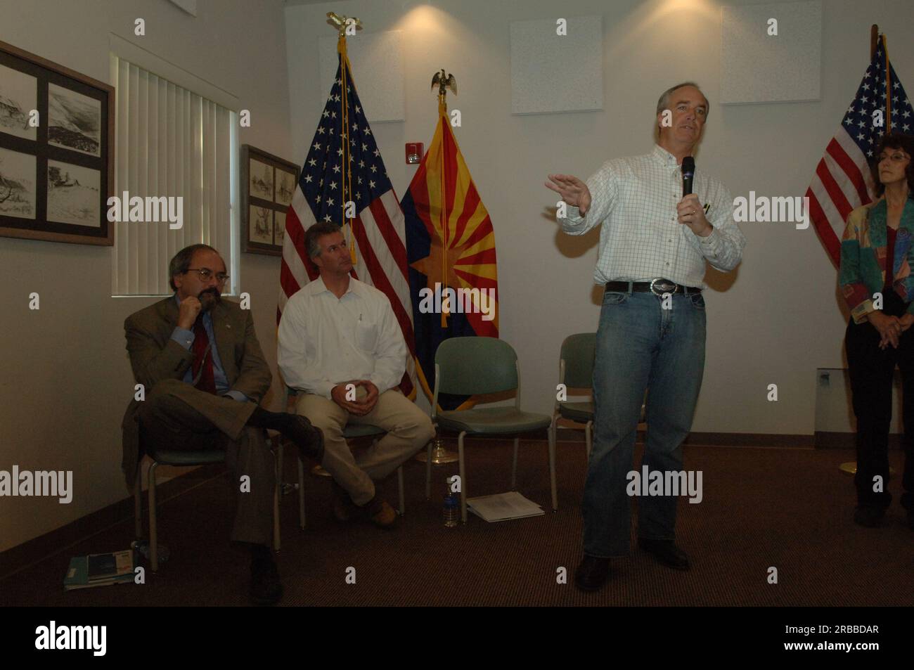 College of forest resources hi-res stock photography and images - Alamy