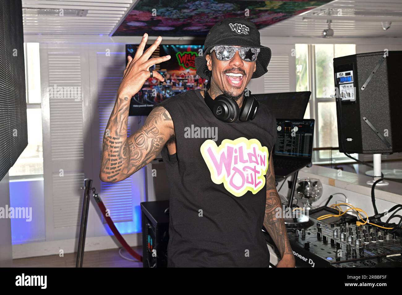 Vivian Kindle Wild N Out