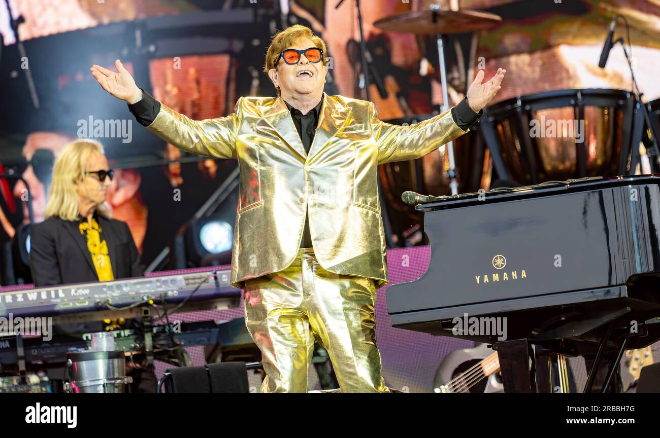 Elton John Triumphant Last Uk Show Headling Glastonbury Festival 2023