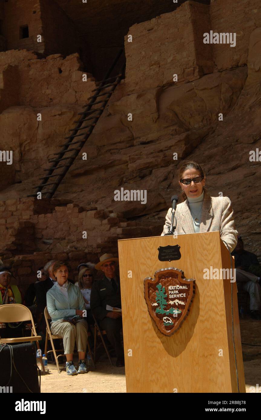 Visit of Acting Secretary P. Lynn Scarlett to Mesa Verde National Park ...