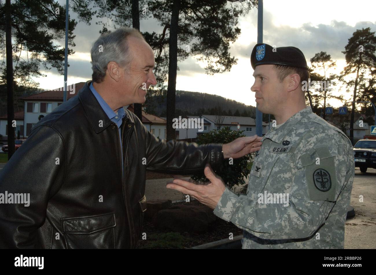 Visit of Secretary Dirk Kempthorne to the Department of Defense's ...