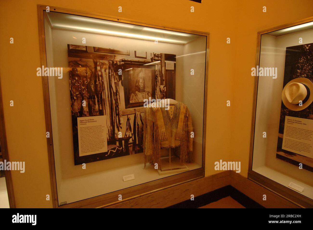 Interior Museum exhibits, viewing spaces Stock Photo - Alamy