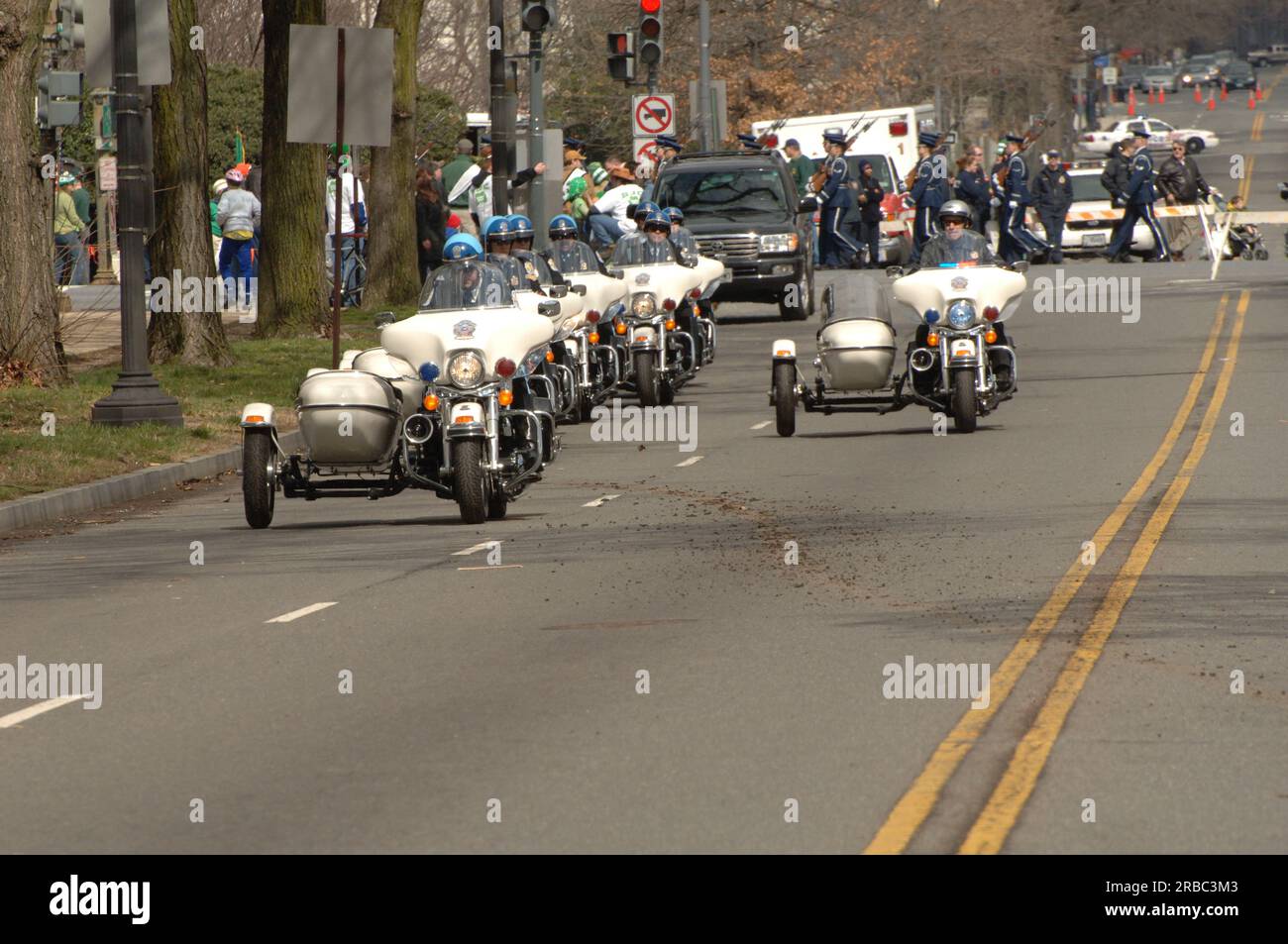 U.S. Park Police motorcycle unit on hand for annual St. Patrick's Day ...