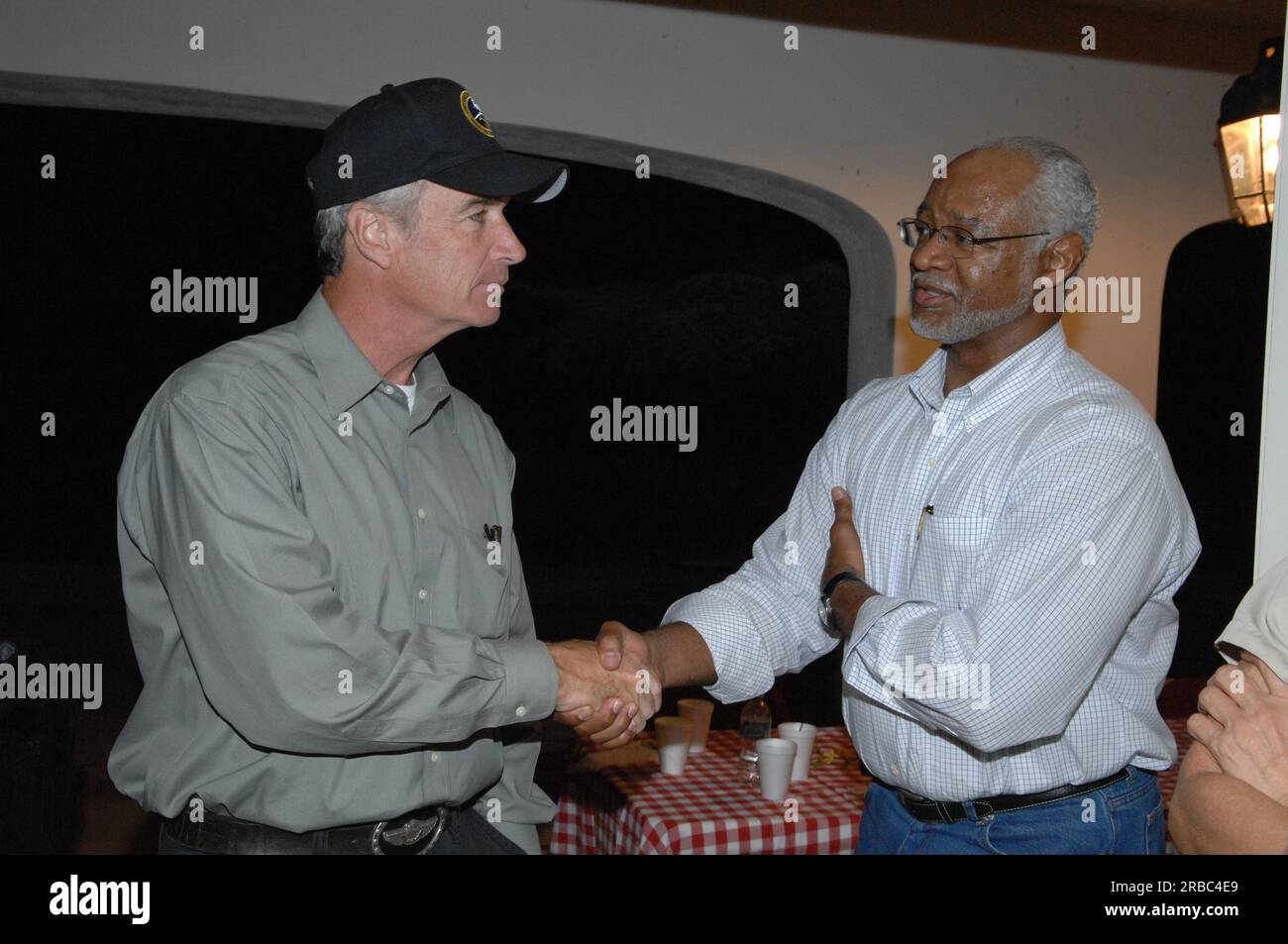 Secretary Dirk Kempthorne meeting with National Park Service, Fish and ...