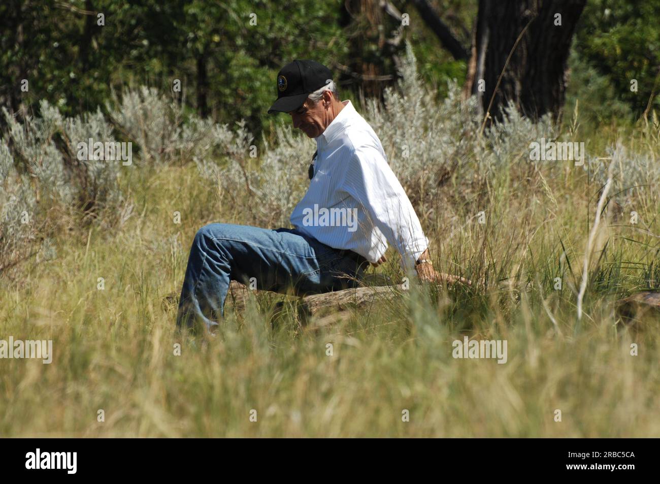 Visit of Secretary Dirk Kempthorne and aides to Theodore Roosevelt ...