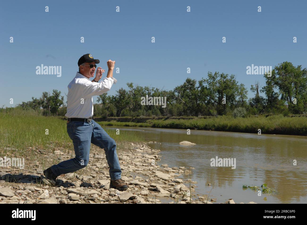 Visit of Secretary Dirk Kempthorne and aides to Theodore Roosevelt ...