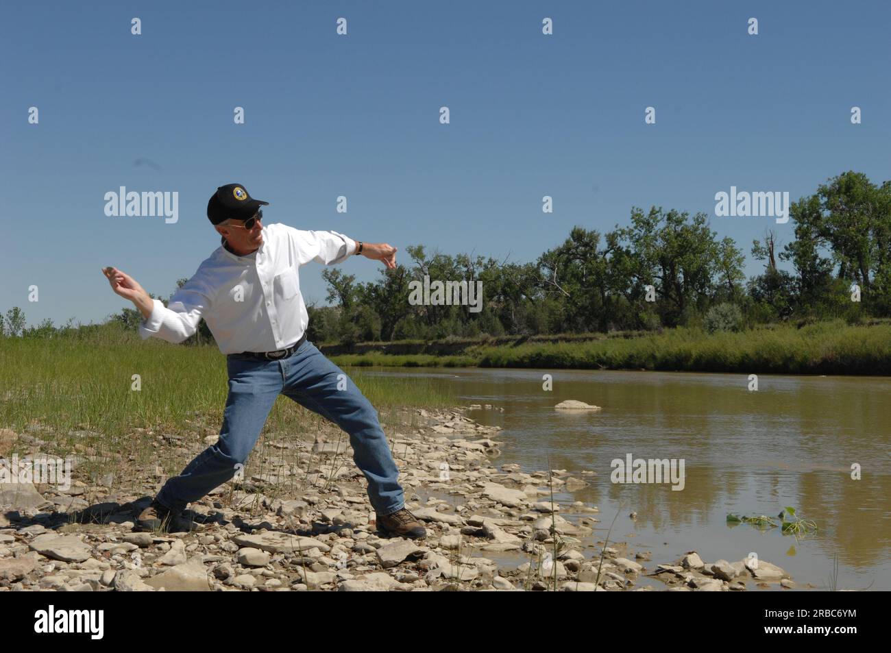 Visit of Secretary Dirk Kempthorne and aides to Theodore Roosevelt ...