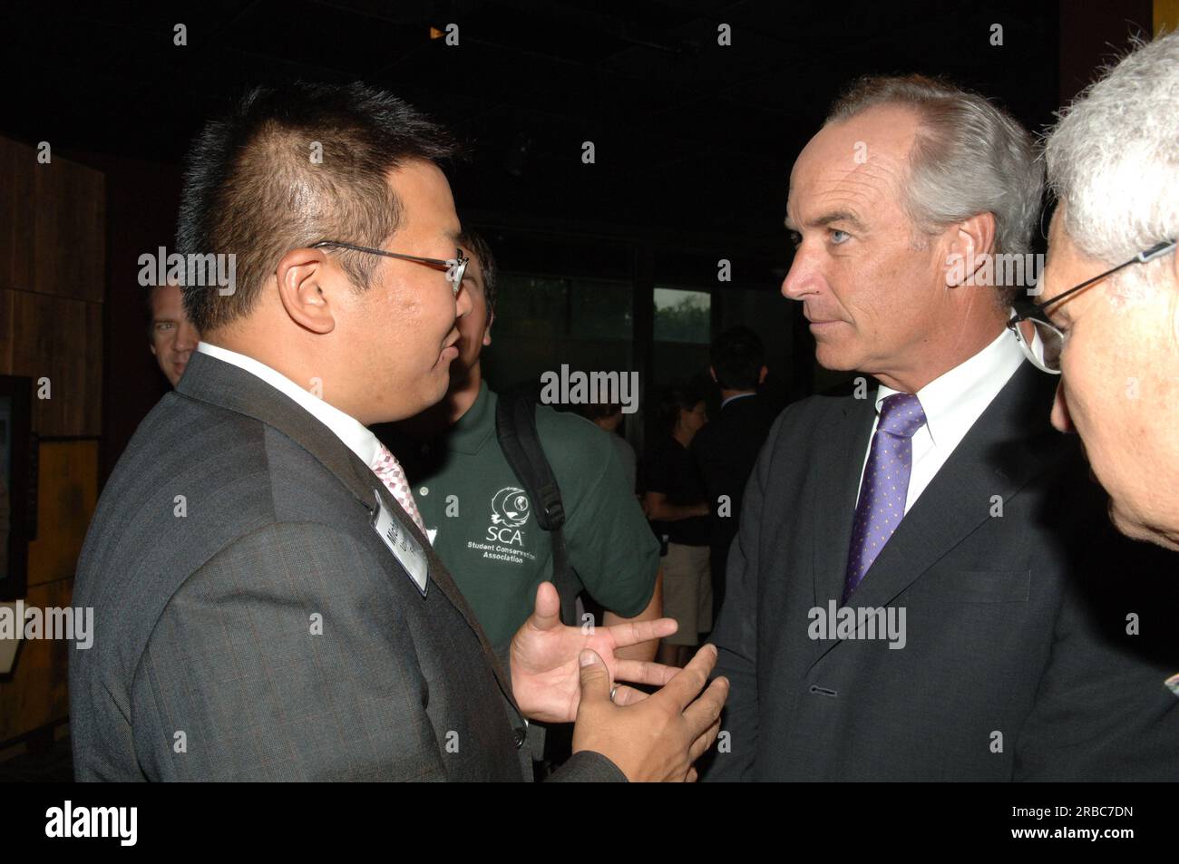 Visit of Secretary Dirk Kempthorne to the National Zoo, Washington, D.C ...