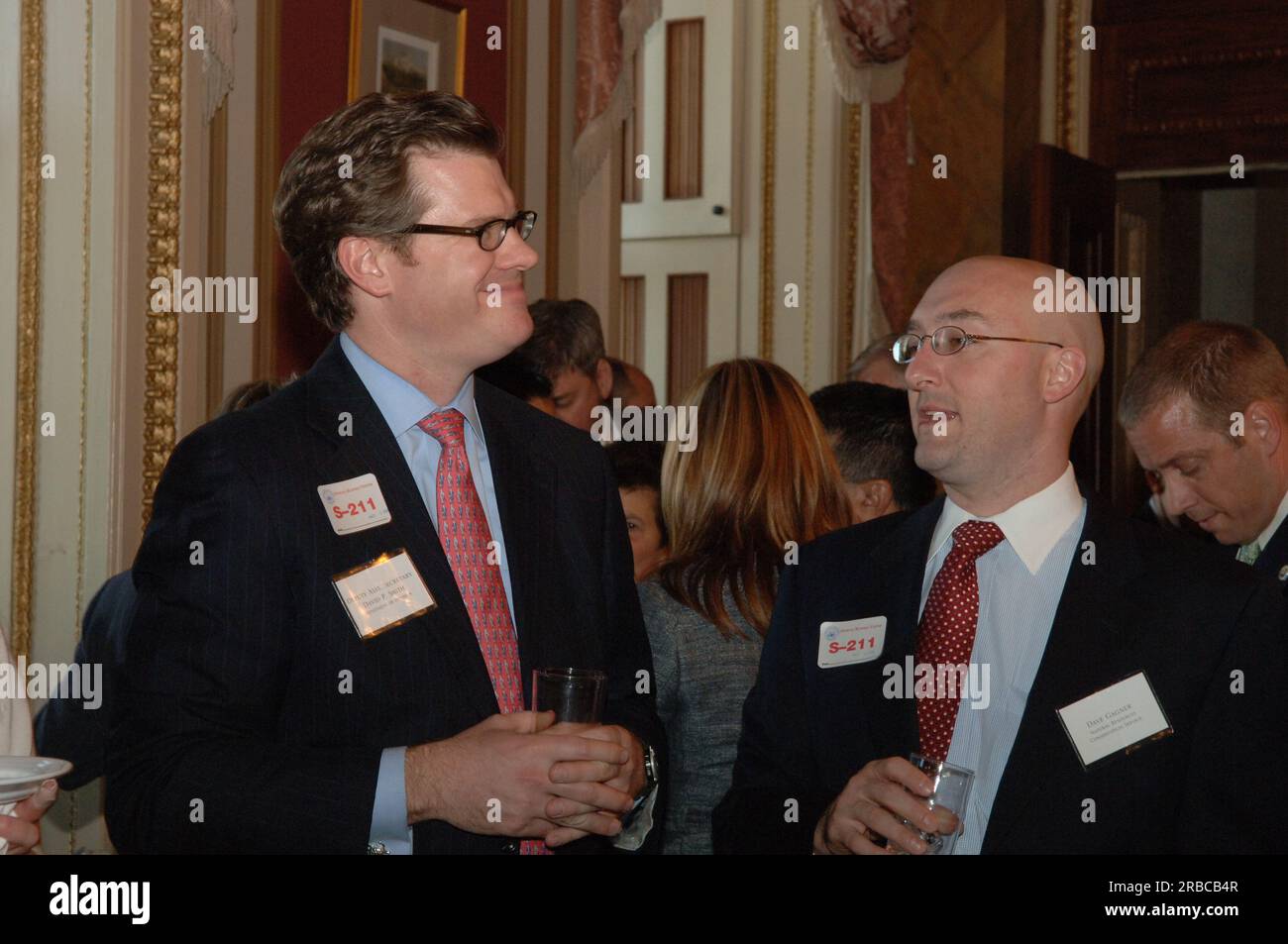 Puerto rican parrot aviary hi-res stock photography and images - Alamy