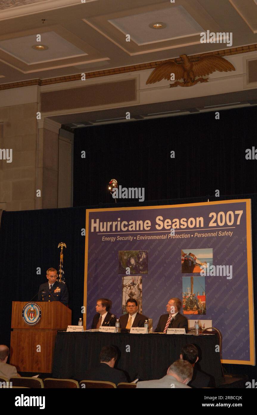 Minerals Management Service (MMS)-sponsored briefing, at Main Interior ...