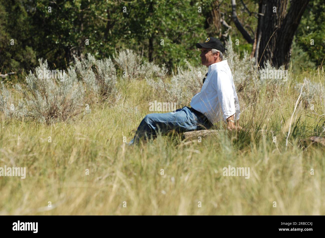 Visit of Secretary Dirk Kempthorne and aides to Theodore Roosevelt ...