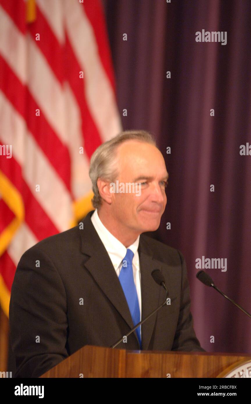 2006 Take Pride in America National Awards event at Main Interior, with ...