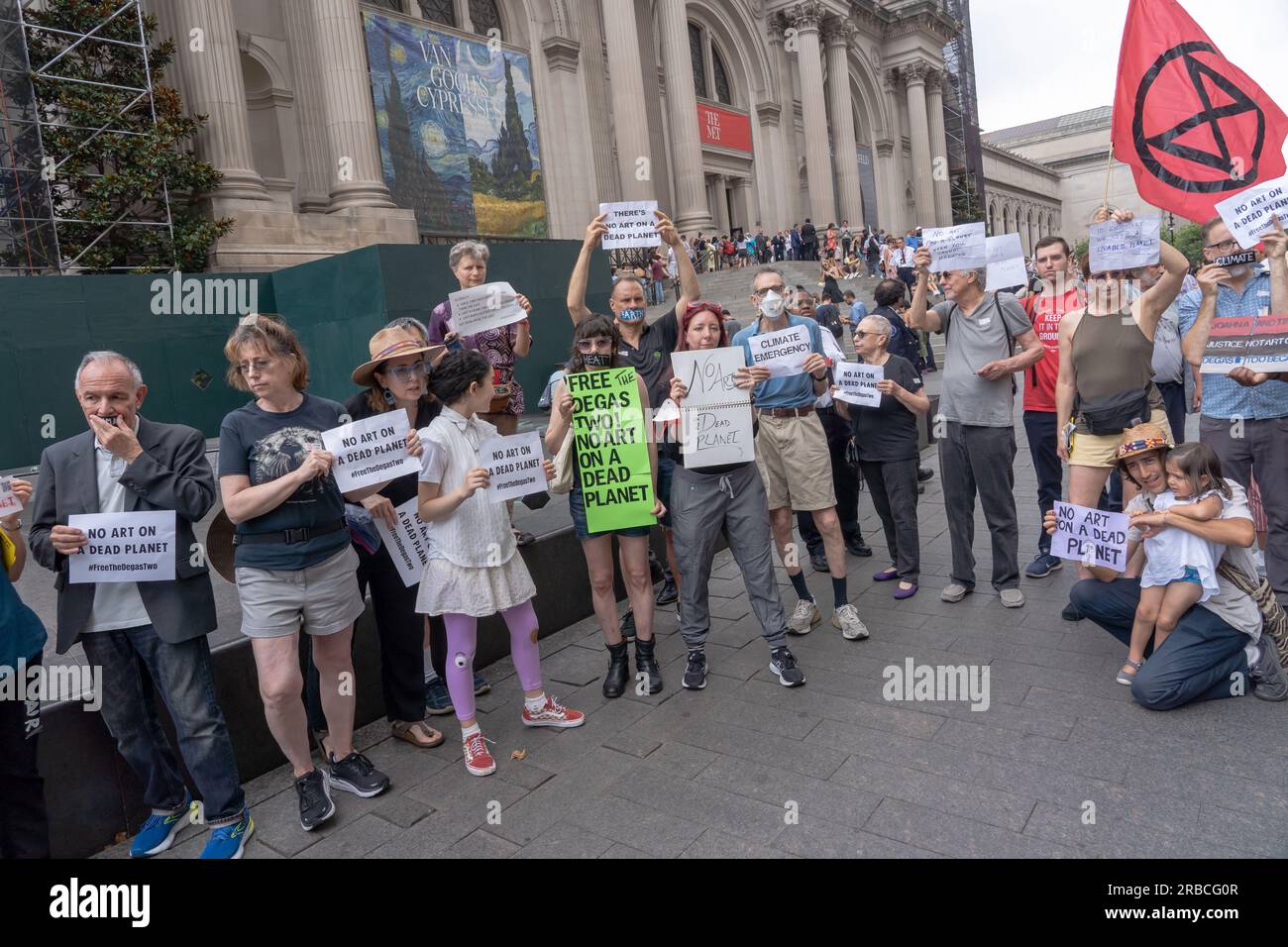Famine photos hi-res stock photography and images - Alamy