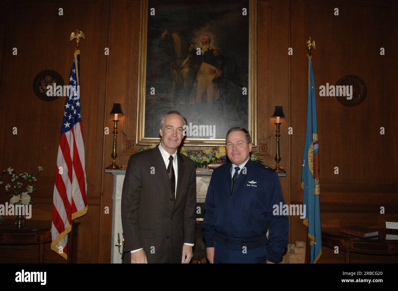 Secretary Dirk Kempthorne receiving visit at Main Interior from ...