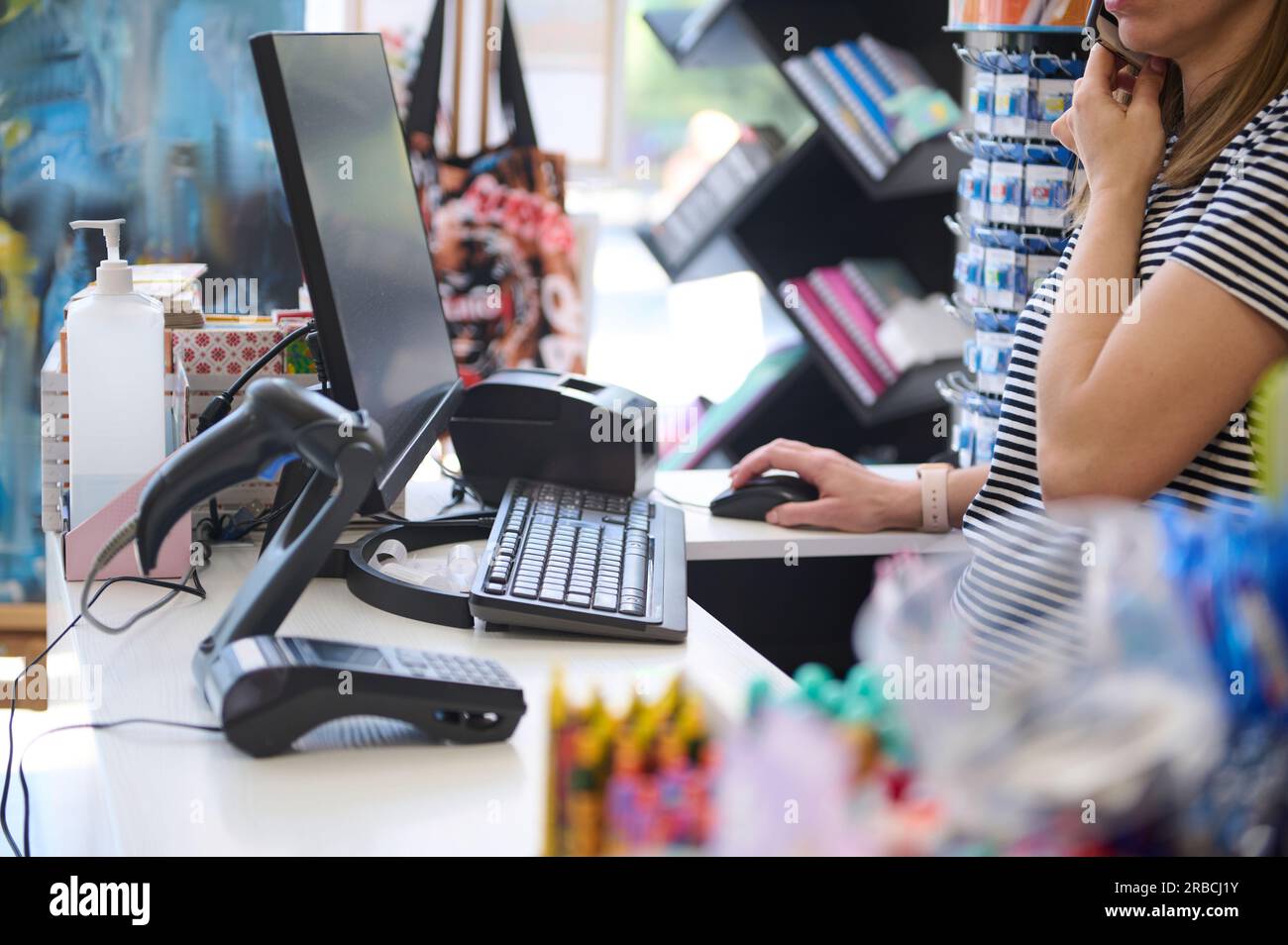 Barcode scanne hi-res stock photography and images - Alamy