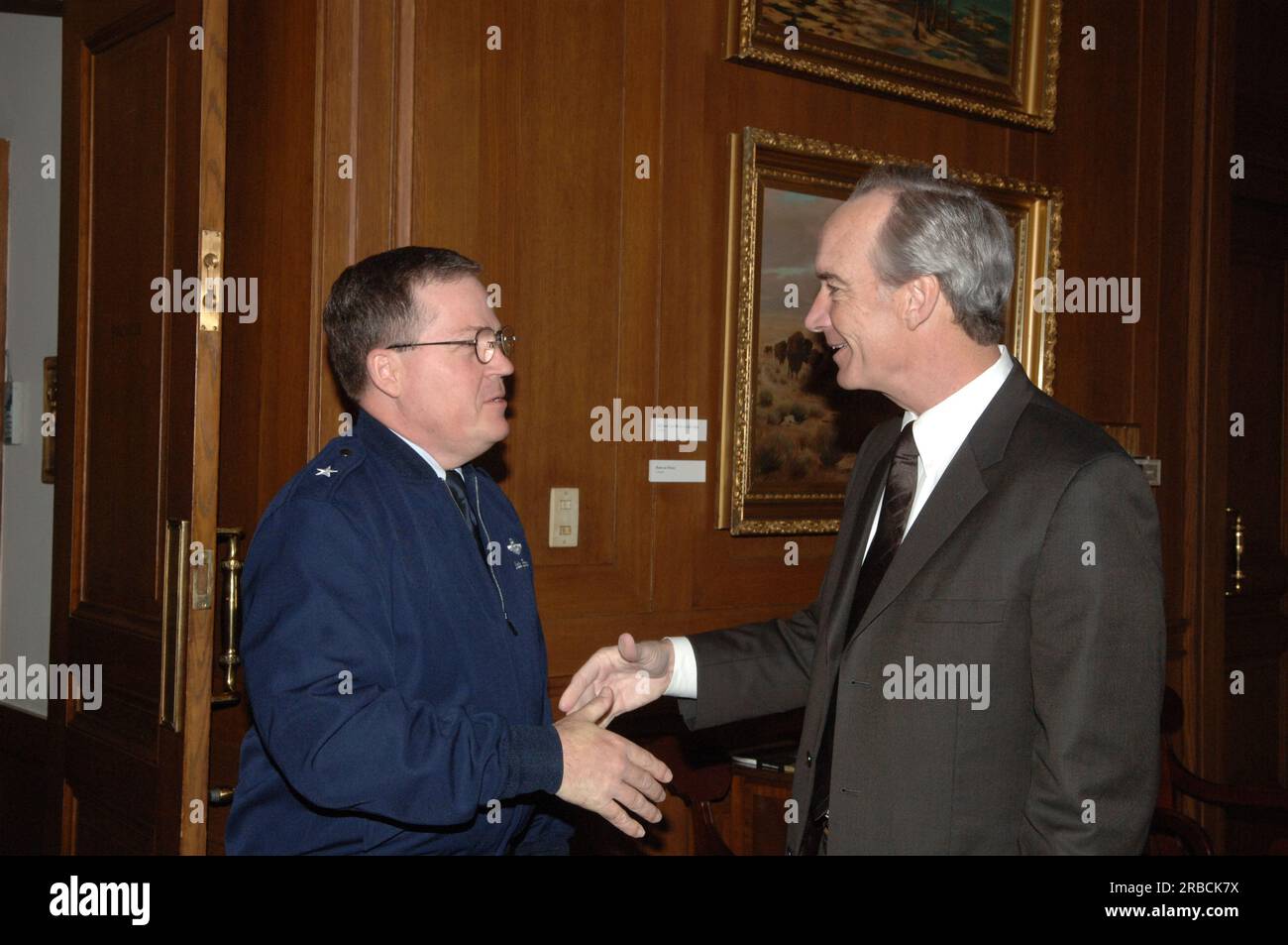 Secretary Dirk Kempthorne receiving visit at Main Interior from ...