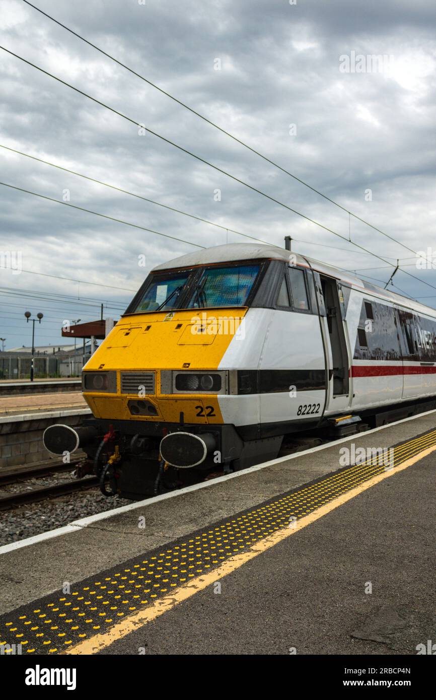 Driver vehicle trailing unit hi-res stock photography and images - Alamy