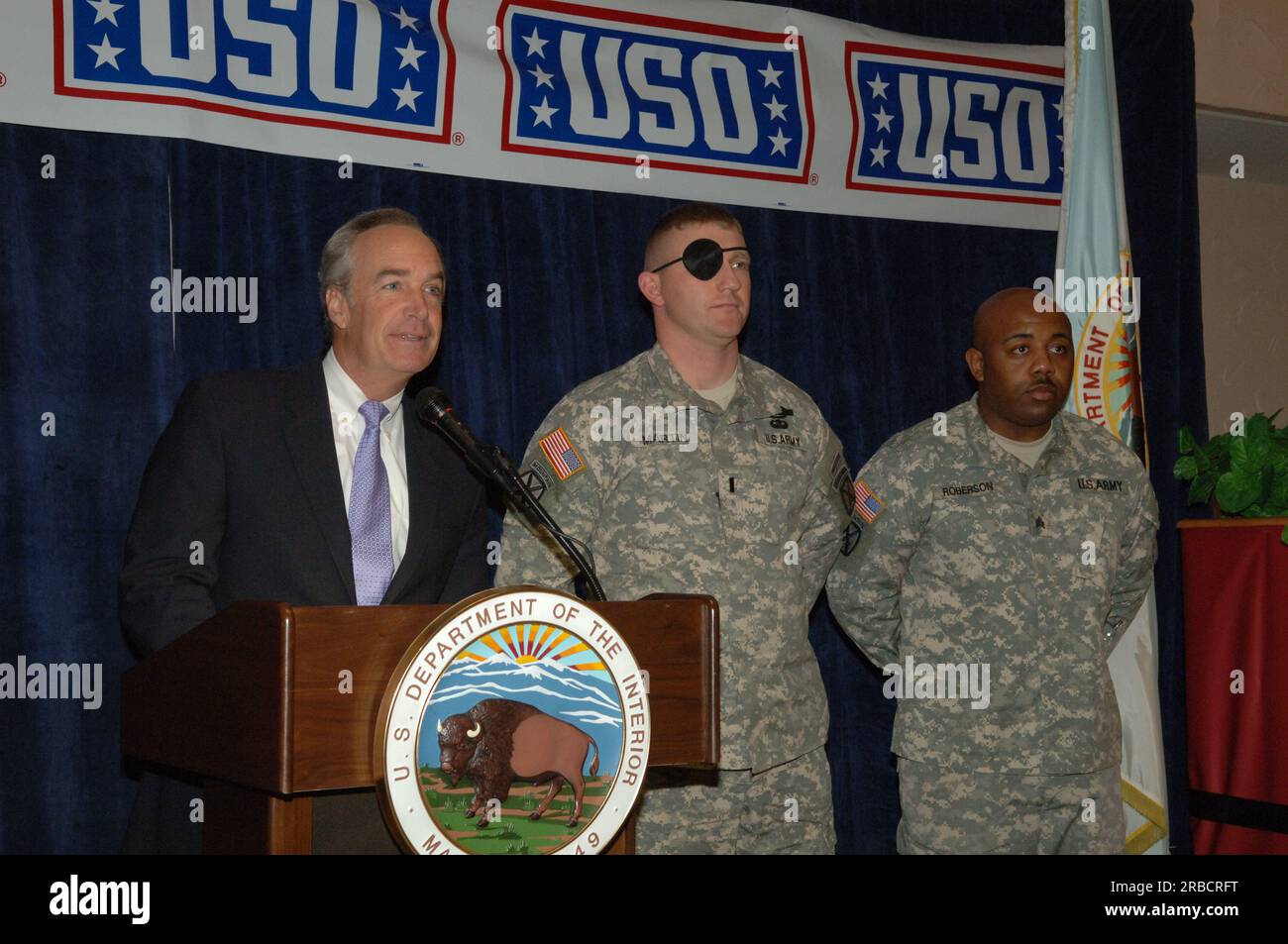 Military delegation visiting Main Interior for Toys for Tots ...