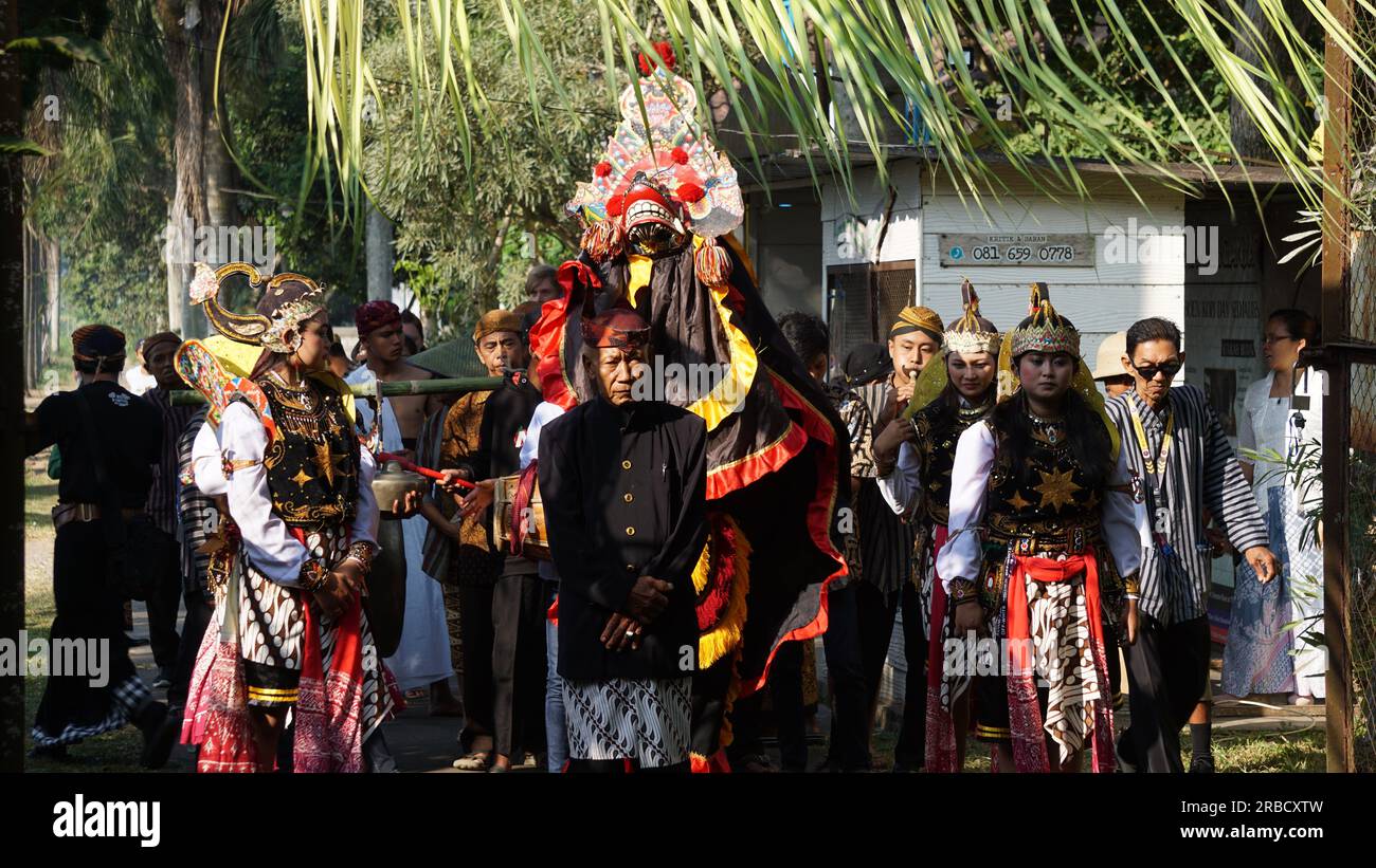Karanganjar hi-res stock photography and images - Alamy