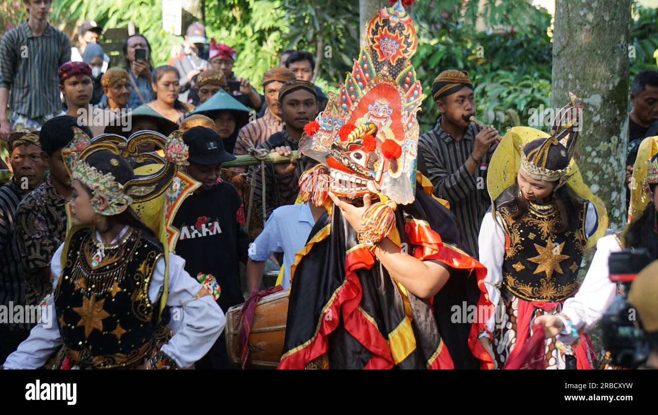 Karanganjar hi-res stock photography and images - Alamy
