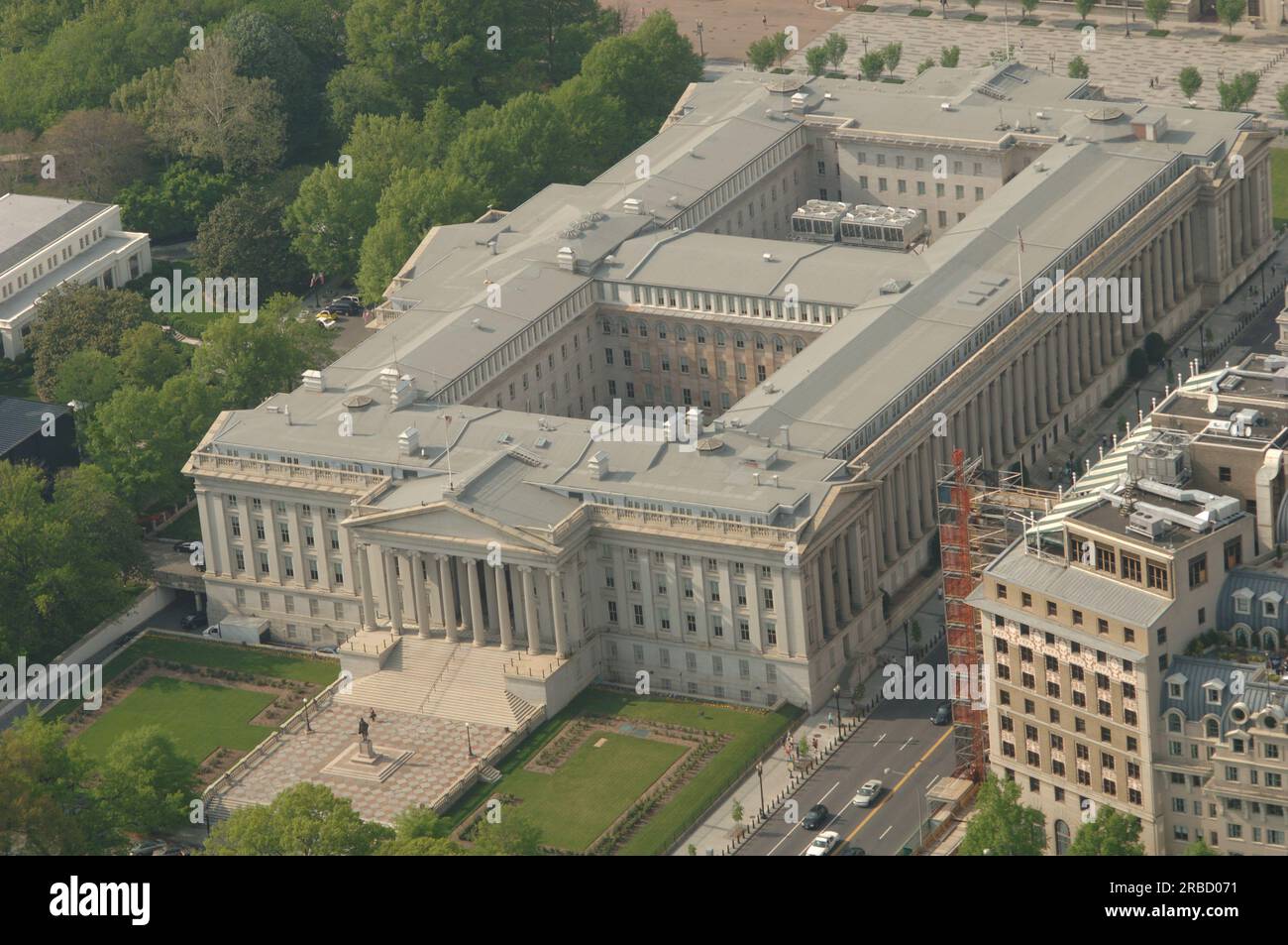 Aerial views of Washington, D.C. buildings, monuments, landscapes ...