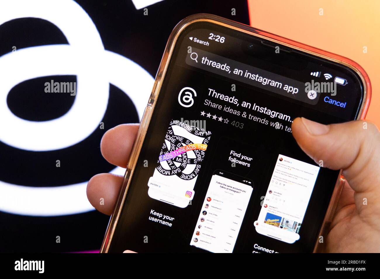 Threads instagram logo icon hi-res stock photography and images - Alamy