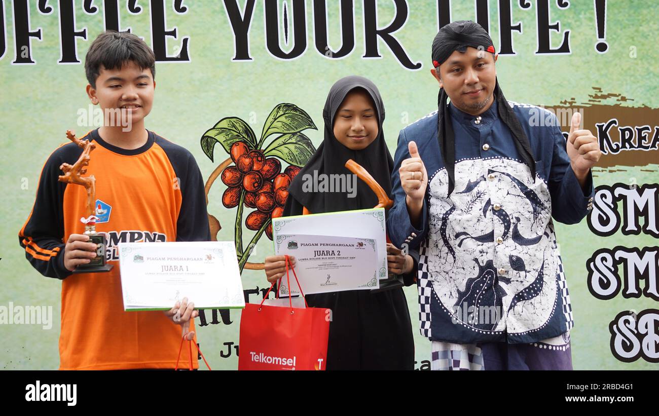 Digital stadium students hi-res stock photography and images - Alamy