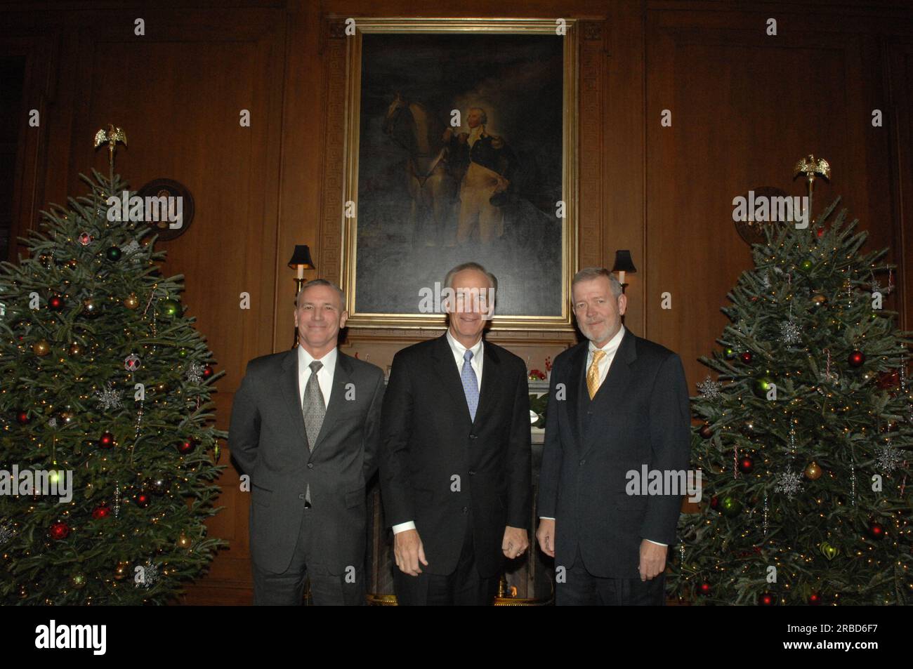 Secretary Dirk Kempthorne at Main Interior with Donnie Young and David ...