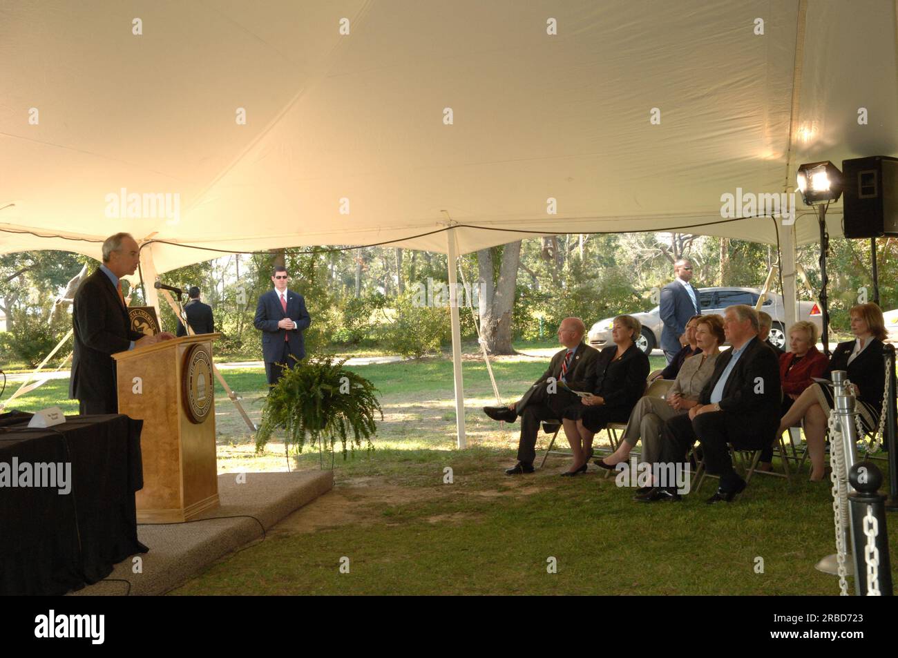 Visit of Secretary Dirk Kempthorne to Ocean Springs, Mississippi, where ...
