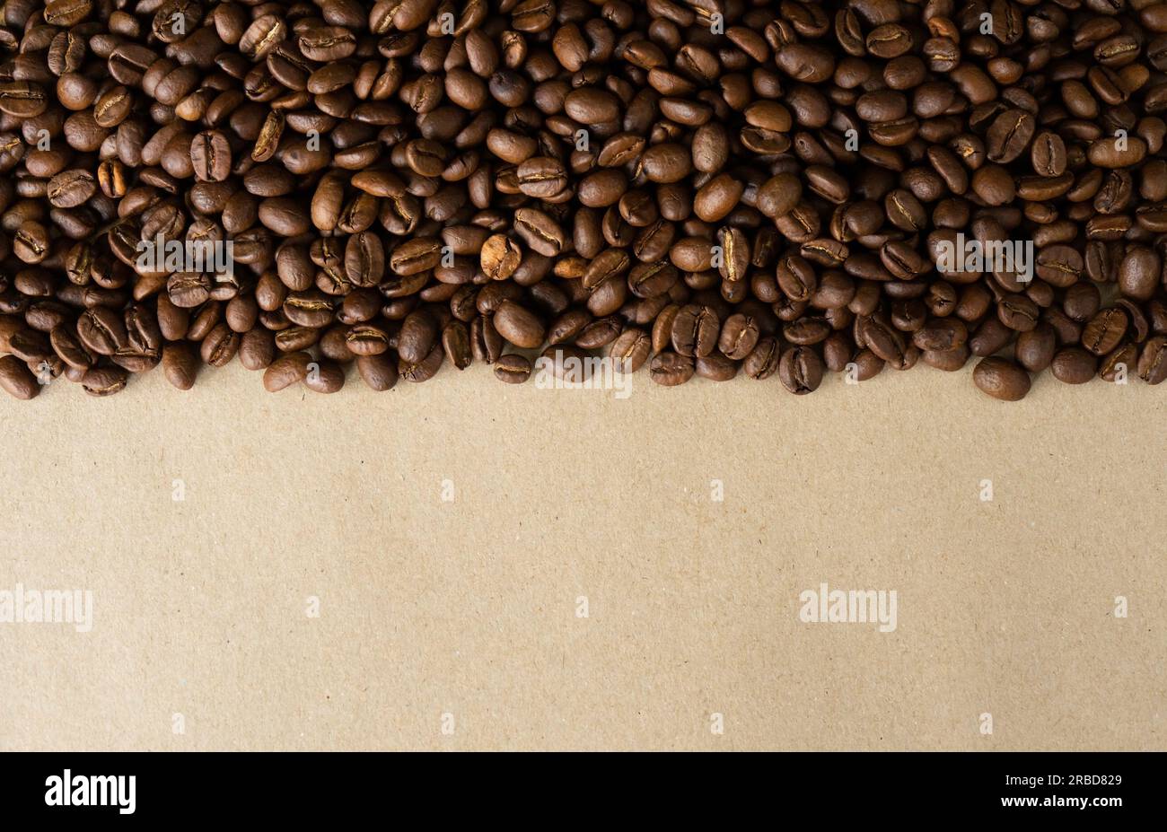 coffee beans background with horizontal space for text Stock Photo - Alamy