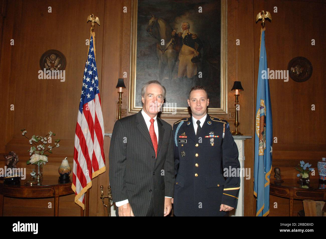 Secretary Dirk Kempthorne meeting at Main Interior with Marine Corps ...