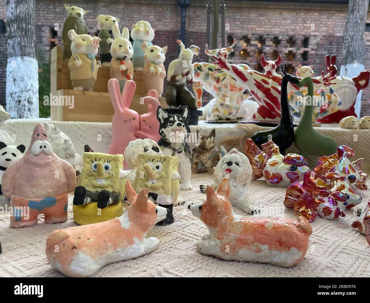 Zhenxing hi-res stock photography and images - Alamy