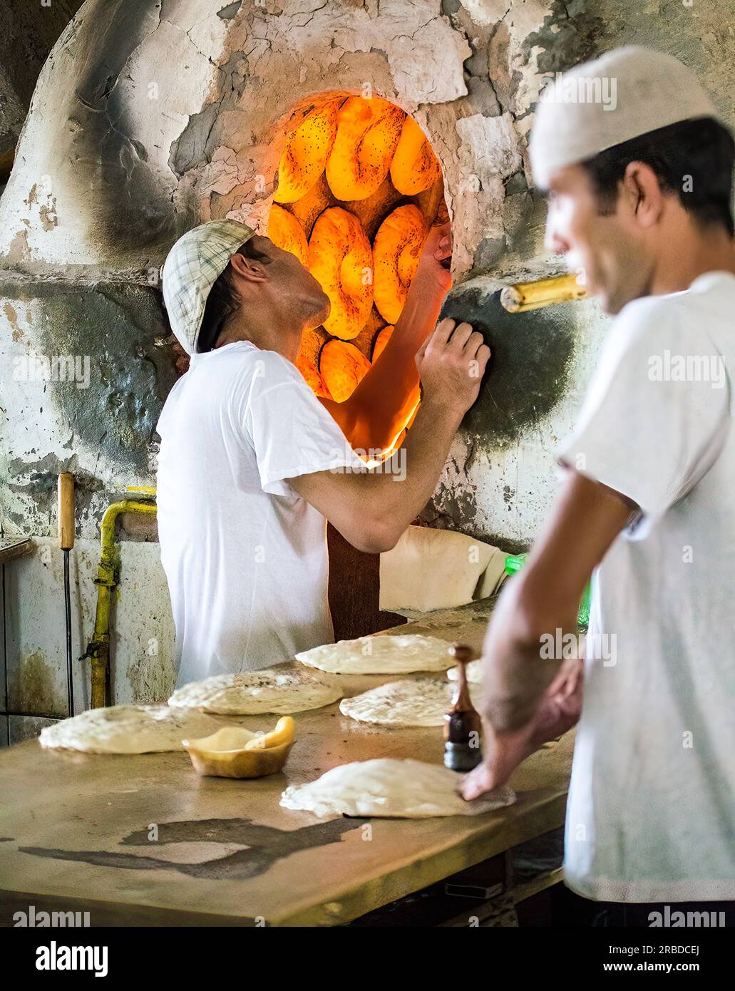 Tashkent bread selling hi-res stock photography and images - Alamy