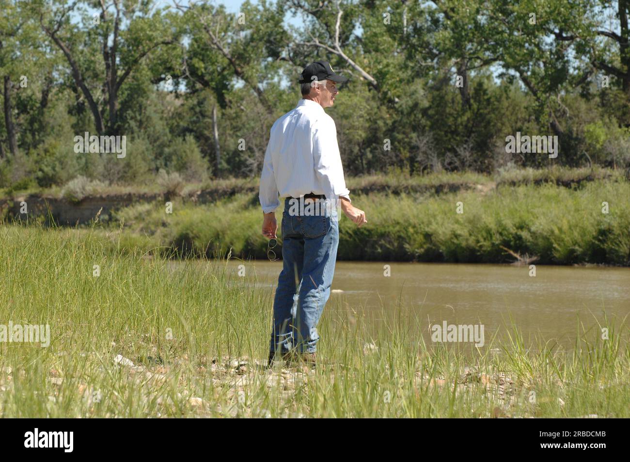 Visit of Secretary Dirk Kempthorne and aides to Theodore Roosevelt ...