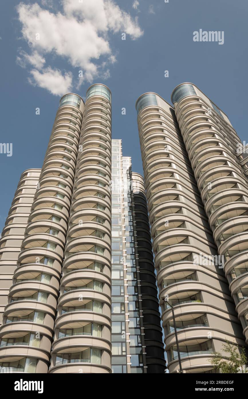 The Corniche, Albert Embankment, Lambeth, London, SE1, England, U.K ...