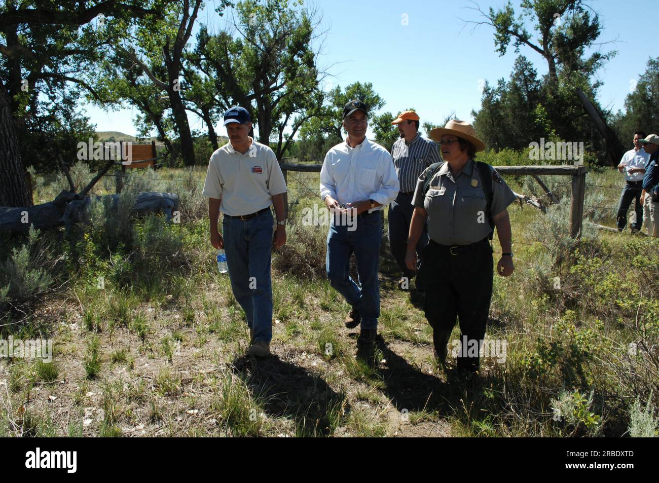 Visit of Secretary Dirk Kempthorne and aides to Theodore Roosevelt ...