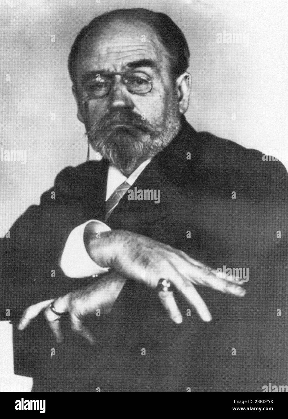 Emile Zola 1898 by Felix Nadar Stock Photo - Alamy