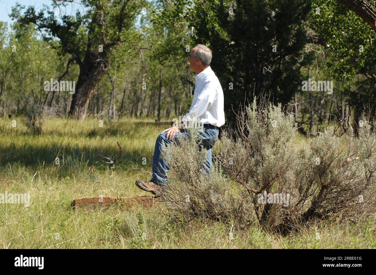 Visit of Secretary Dirk Kempthorne and aides to Theodore Roosevelt ...