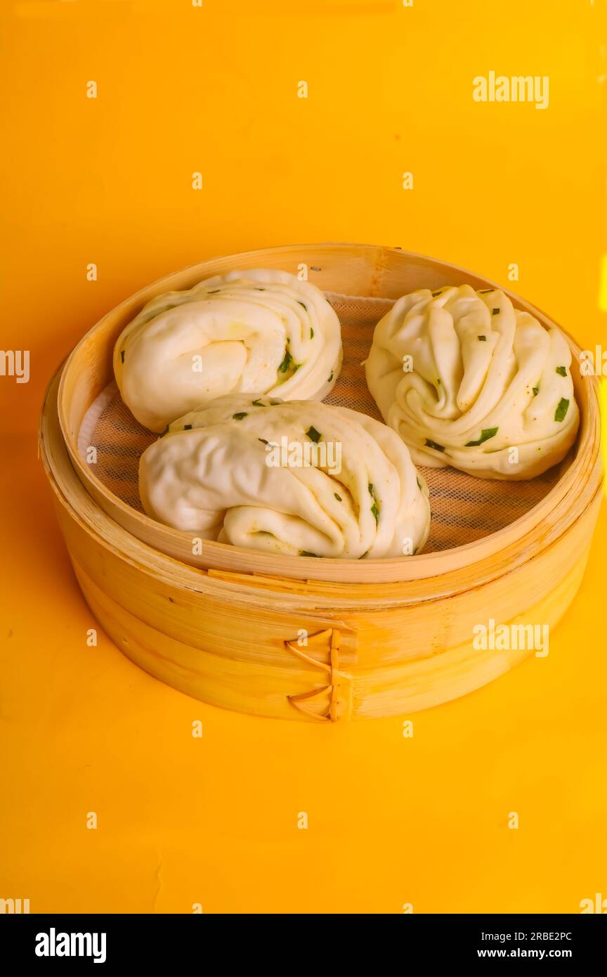 Steamed Roll, Steamed Twisted Roll Stock Photo - Alamy