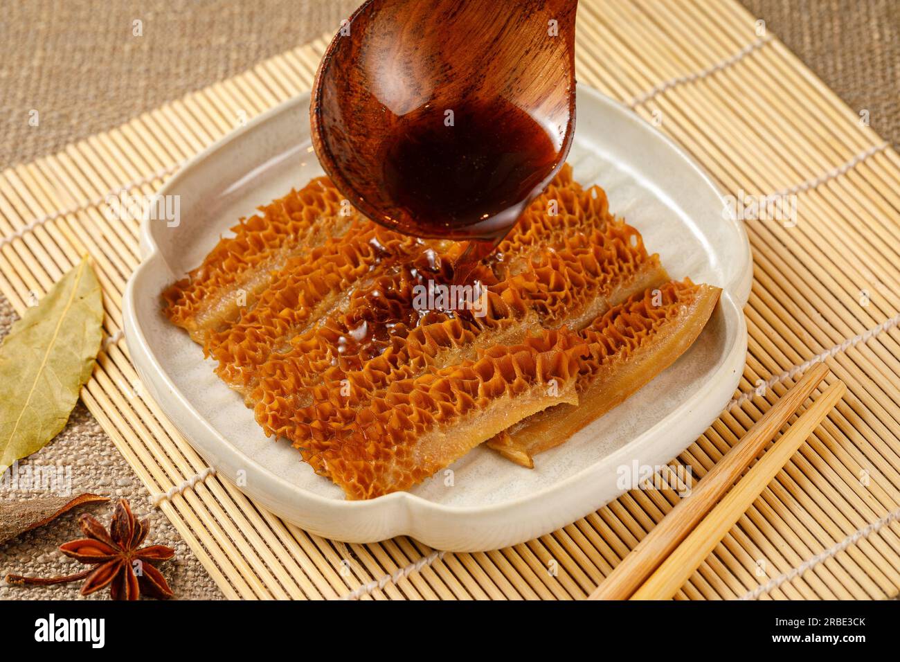 Marinated Steaming beef tripe stew in restaurant，braised beef tripe, lo ...