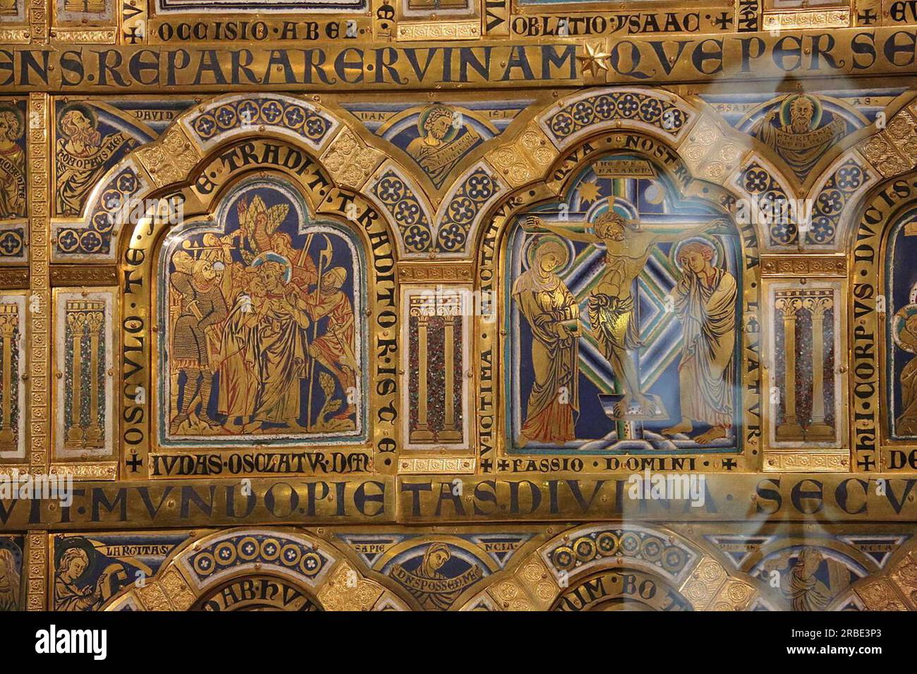 Nicholas of verdun hi-res stock photography and images - Alamy