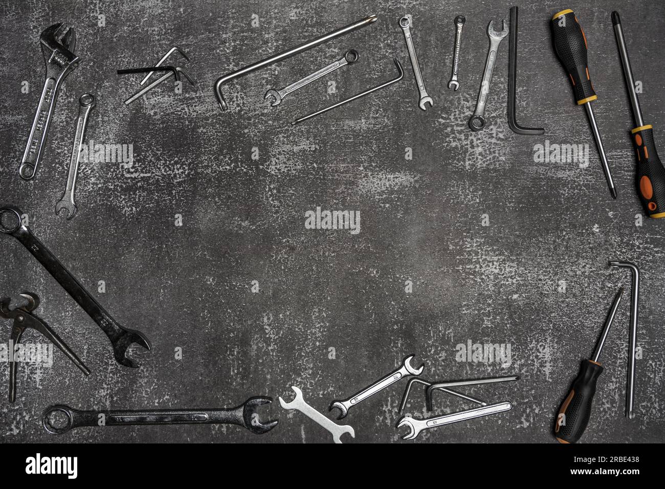 Simple tools hi-res stock photography and images - Alamy