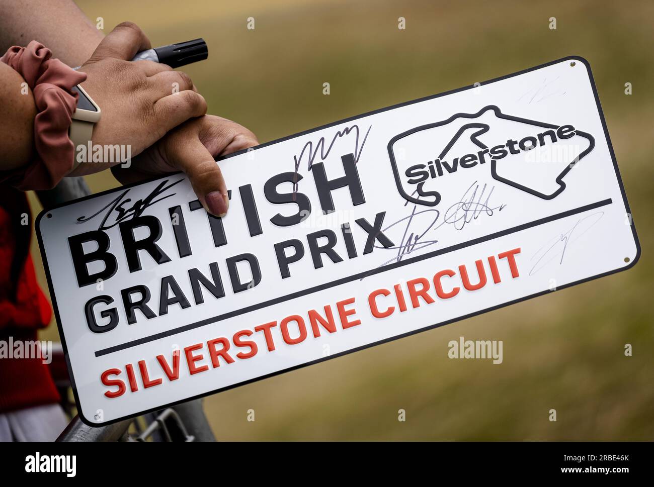 Silverstone circuit sign hi-res stock photography and images - Alamy